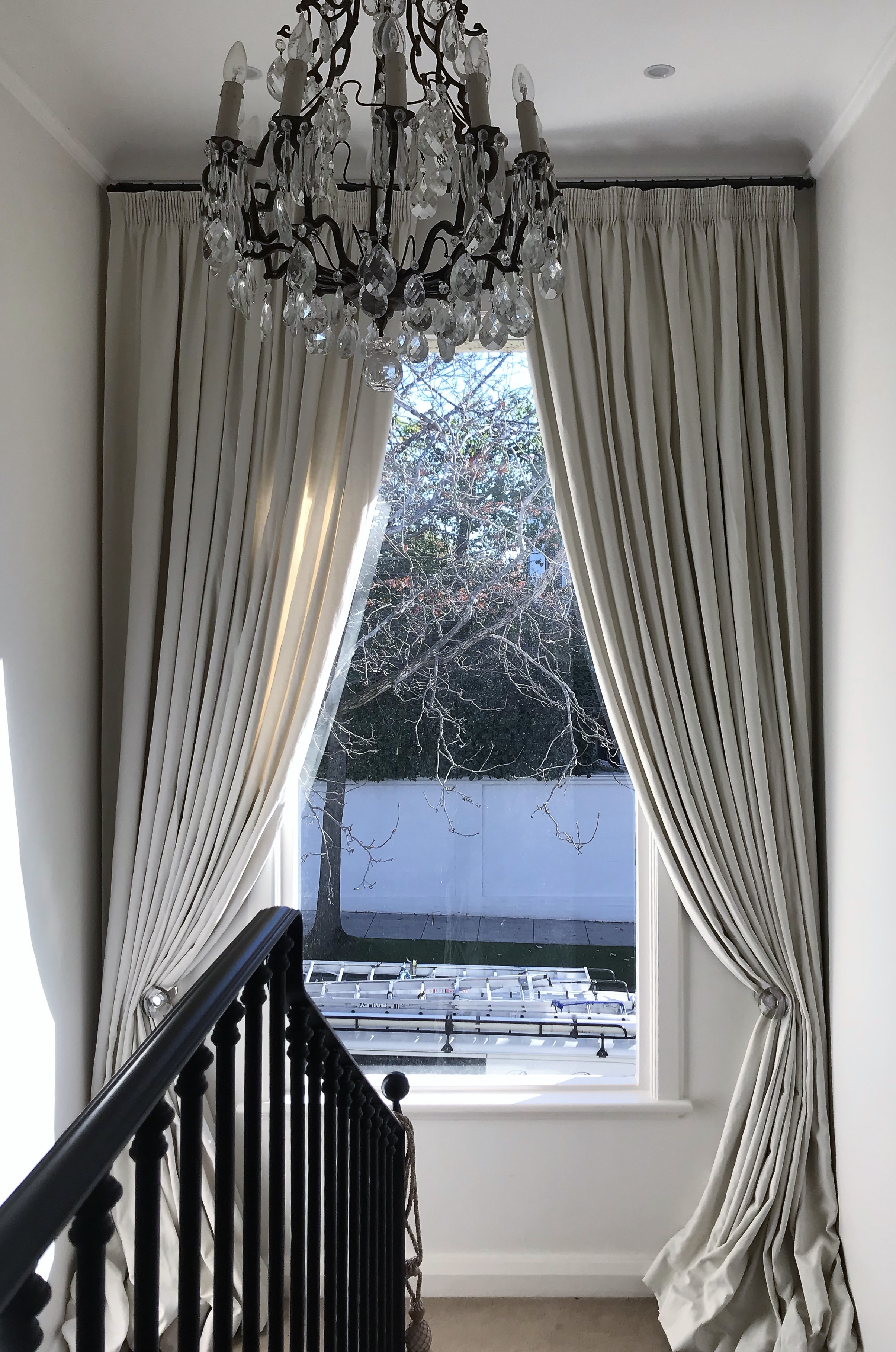Bay Bay Curtains – Crafting Quality Window Treatments with Care